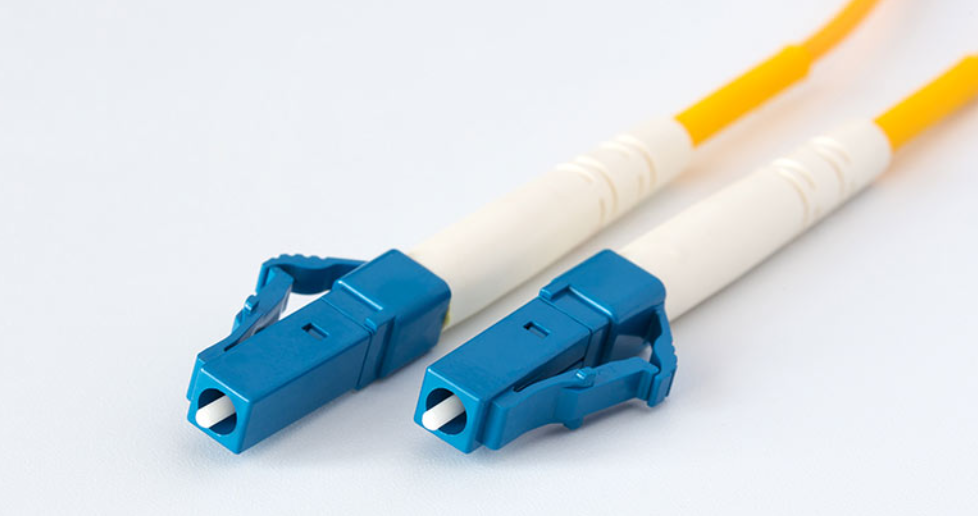 Fiber Connector Types: LC vs SC vs ST vs FC — Which to Choose?